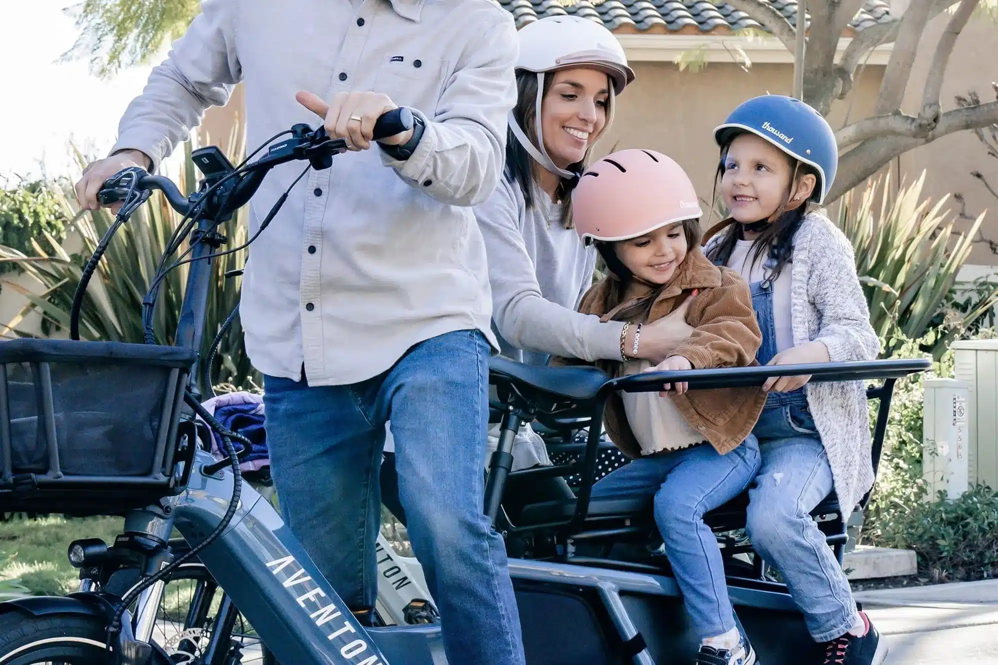 Aventon Abound vs Lectric XPedition: Best Cargo E-Bike for Families and ...