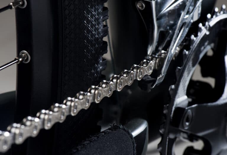 How to Wax a Bicycle Chain (Step-by-Step Guide for Long Life & Low ...